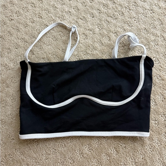 ALO Yoga | Tops | Alo Yoga Airbrush Streamlined Bra Tank | Poshmark